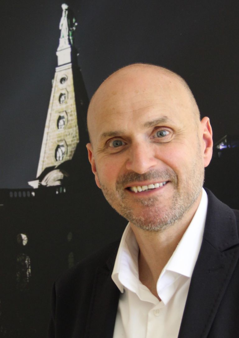 Alexander Gebauer Nachfolger von Herrn Knoll stellt sich vor | Forum ...